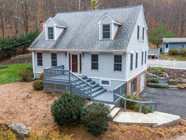 4 bedroom, Warren MA 01083 LS102478915