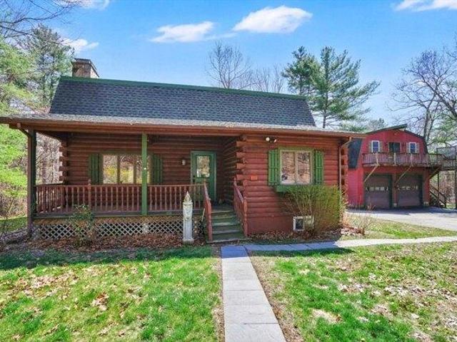 4 bedroom, Warren MA 01083 103074473