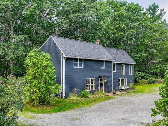 4 bedroom, Warren ME 04864 102529338