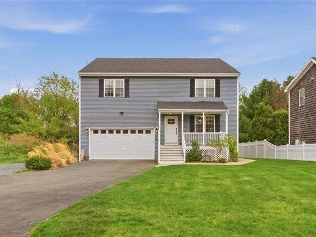 4 bedroom, Warren RI 02885 102825497