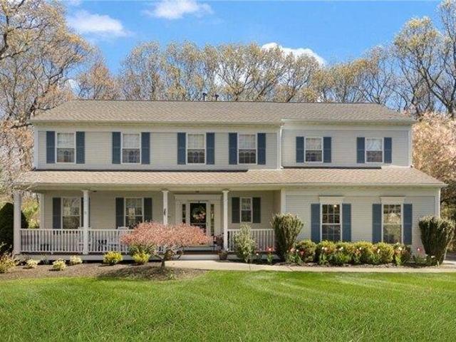 4 bedroom, Warwick RI 02886 102529282