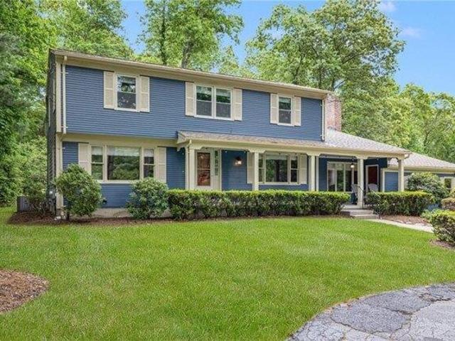 4 bedroom, Warwick RI 02886 104567407