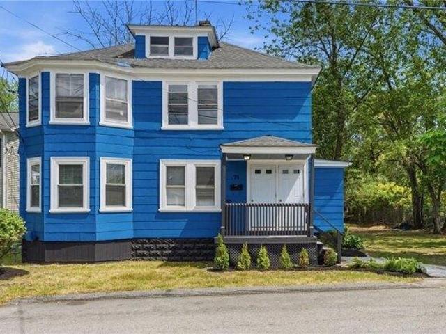 4 bedroom, Warwick RI 02886 104833241