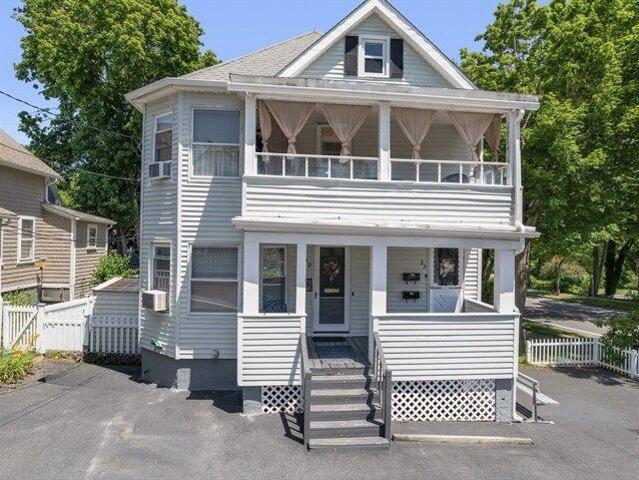 4 bedroom, Warwick RI 02888 104566858