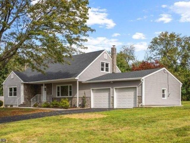 4 bedroom, Washington Township NJ 07840 102256025