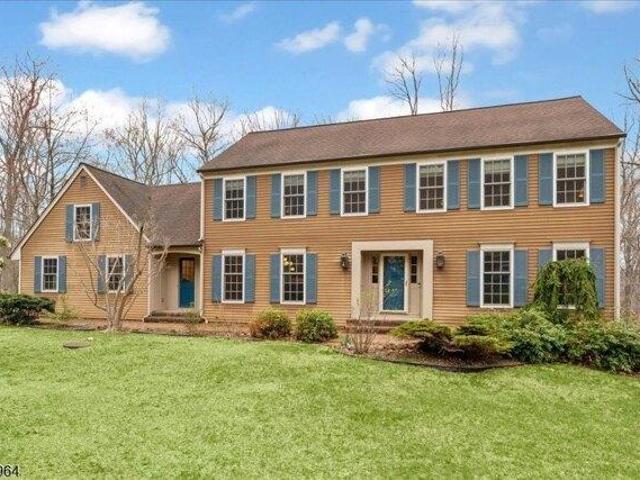 4 bedroom, Washington Township NJ 07853 101781589