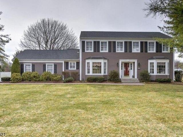 4 bedroom, Washington Township NJ 07853 102278982