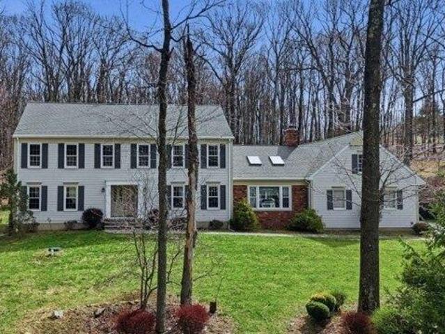 4 bedroom, Washington Township NJ 07853 LS102315537