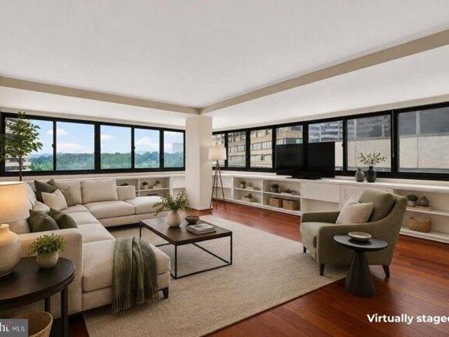 4 bedroom, Washington DC 20037 104901437