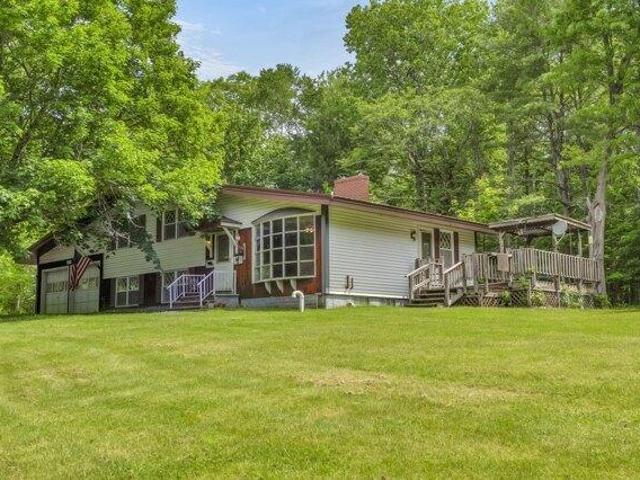 4 bedroom, Washington ME 04574 104790889