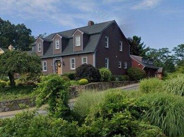 4 bedroom, Weymouth MA 02188 104759306
