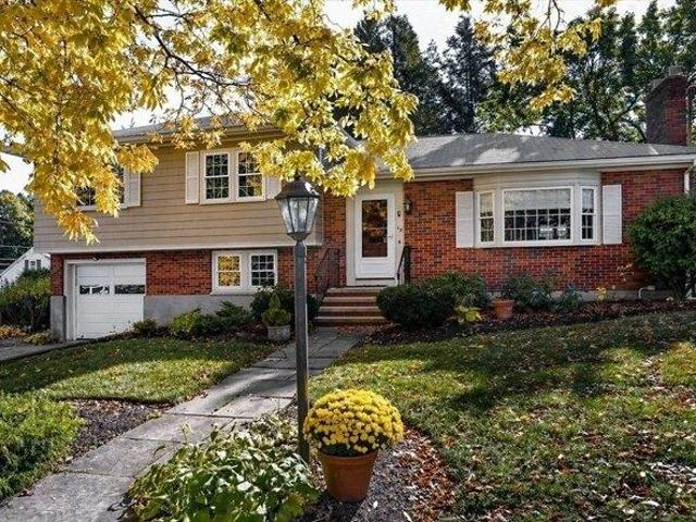 4 bedroom, Weymouth MA 02188 LS101656634