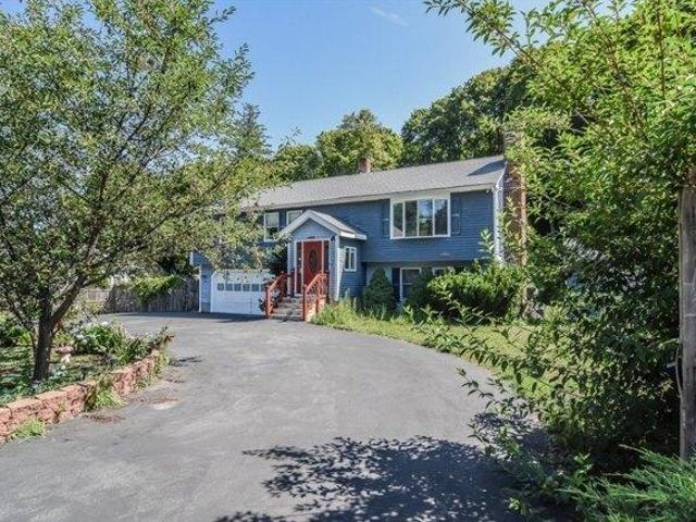 4 bedroom, Weymouth MA 02189 105114340