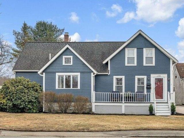 4 bedroom, Weymouth MA 02189 LS102411332