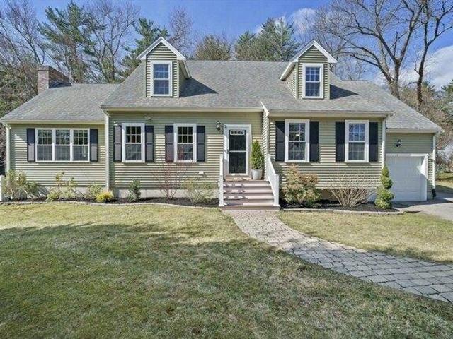 4 bedroom, Weymouth MA 02190 102444332