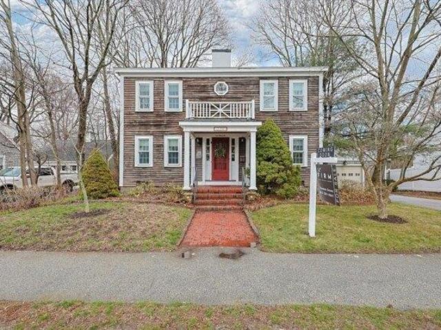 4 bedroom, Weymouth MA 02190 103221705