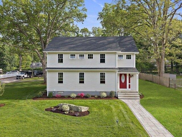 4 bedroom, Weymouth MA 02190 LS103127650
