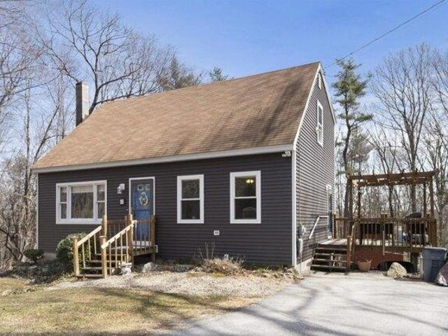 4 bedroom, Weare NH 03281 LS89751183