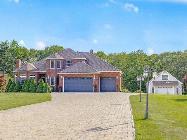 4 bedroom, Webster MA 01570 101999599