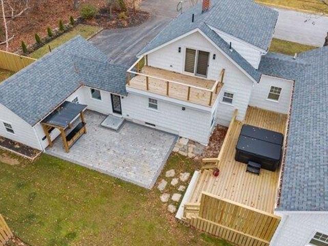 4 bedroom, Webster MA 01570 102089058
