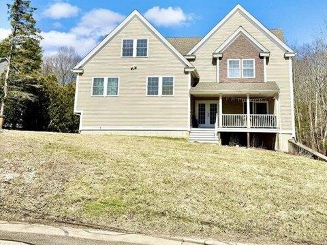 4 bedroom, Webster MA 01570 102215214