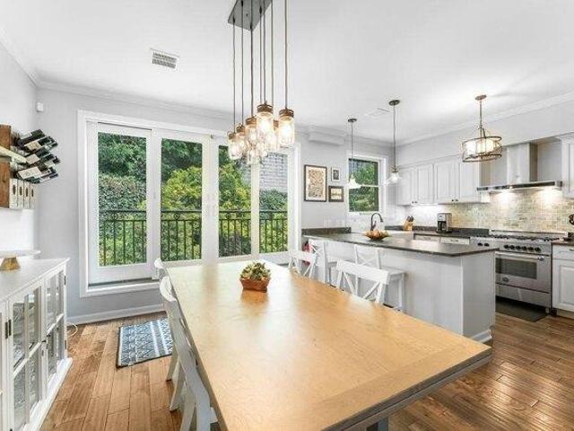 4 bedroom, Weehawken NJ 07086 104441481