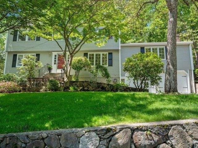 4 bedroom, Wellesley MA 02481 LS102959089