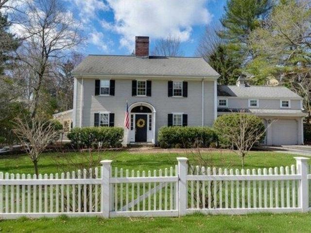 4 bedroom, Wellesley MA 02481 102669051