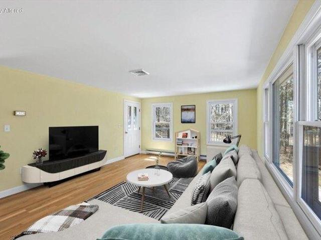 4 bedroom, Wellfleet MA 02667 102217395