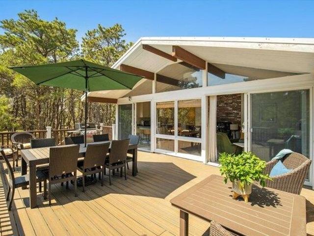 4 bedroom, Wellfleet MA 02667 105096273