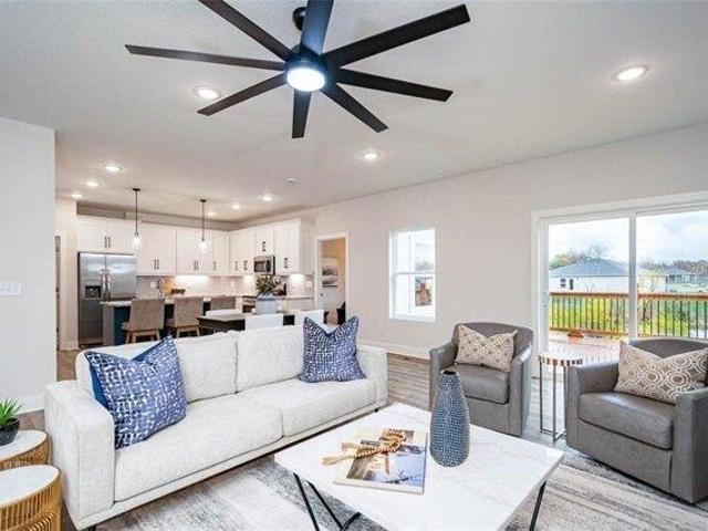 4 bedroom, Wellsville KS 66092 89588463