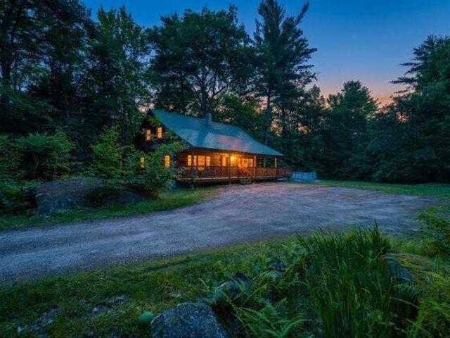 4 bedroom, Wentworth NH 03282 105207258