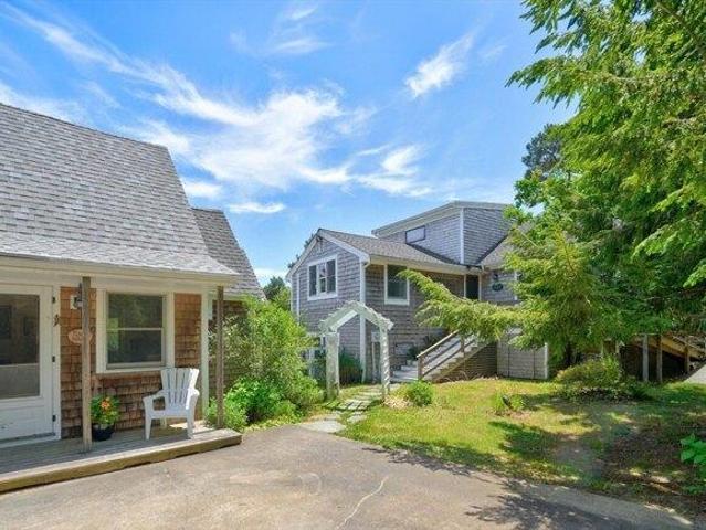 4 bedroom, West Tisbury MA 02568 103969477