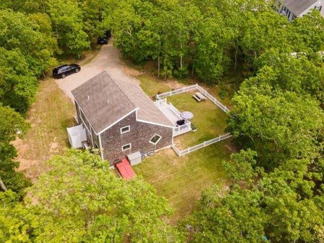 4 bedroom, West Tisbury MA 02575 105113531