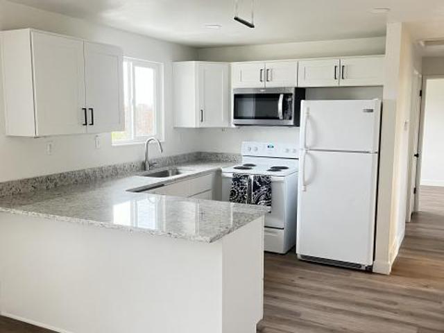 4 bedroom, West Valley City UT 84120 73319309