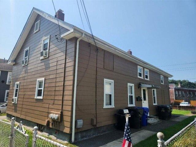4 bedroom, West Warwick RI 02893 105115138