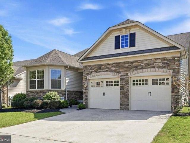 4 bedroom, West Berlin NJ 08091 102586897