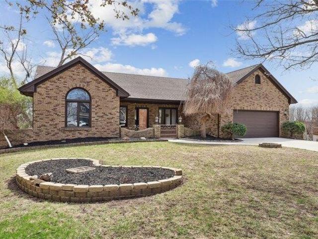 4 bedroom, West Des Moines IA 50265 89486852