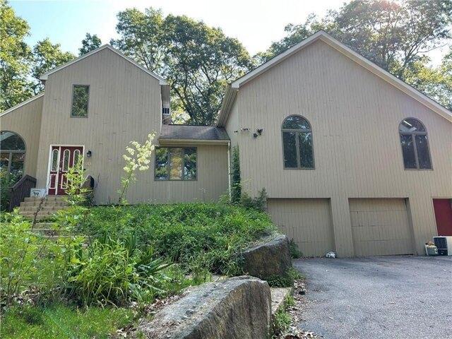 4 bedroom, West Greenwich RI 02817 104655504