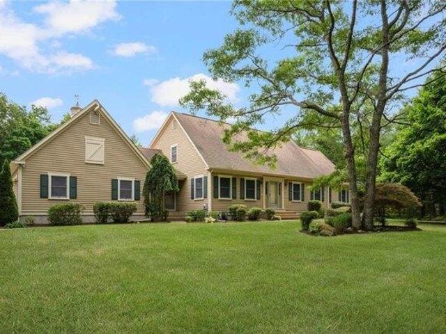 4 bedroom, West Greenwich RI 02817 104921112