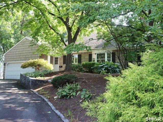 4 bedroom, West Hartford CT 06107 105117606