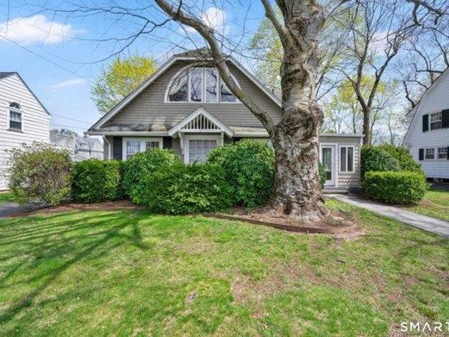 4 bedroom, West Hartford CT 06107 LS102313465