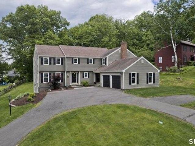 4 bedroom, West Hartford CT 06117 104833203