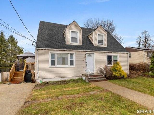 4 bedroom, West Haven CT 06516 LS101856331