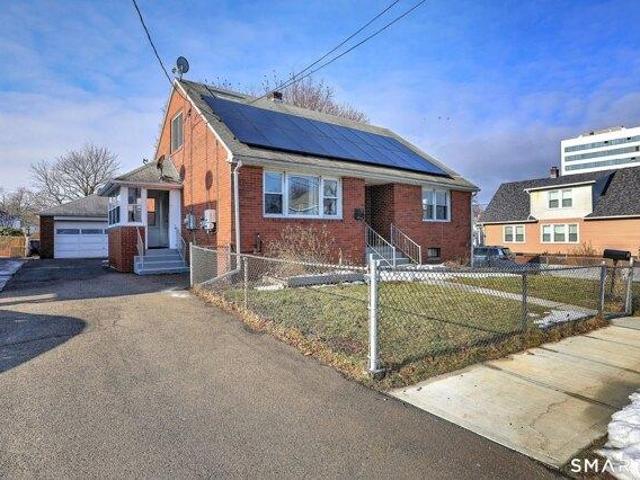 4 bedroom, West Haven CT 06516 LS101998340
