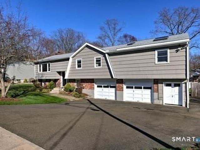 4 bedroom, West Haven CT 06516 LS102726603