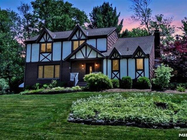 4 bedroom, West Milford NJ 07480 104482144