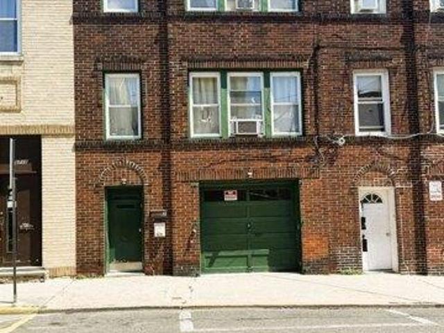 4 bedroom, West New York NJ 07093 105140541