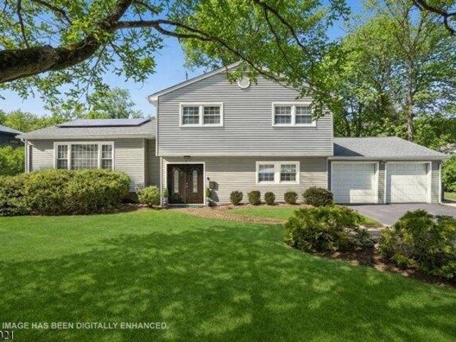 4 bedroom, West Orange NJ 07052 LS102025917