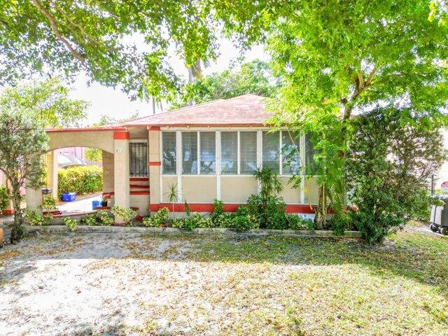 4 bedroom, West Palm Beach FL 33407 LS92110143